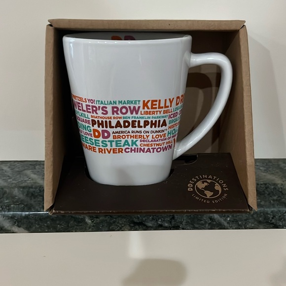 Dunkin Donuts | Kitchen | Dunkin Donuts Limited Edition Destination Mug ...